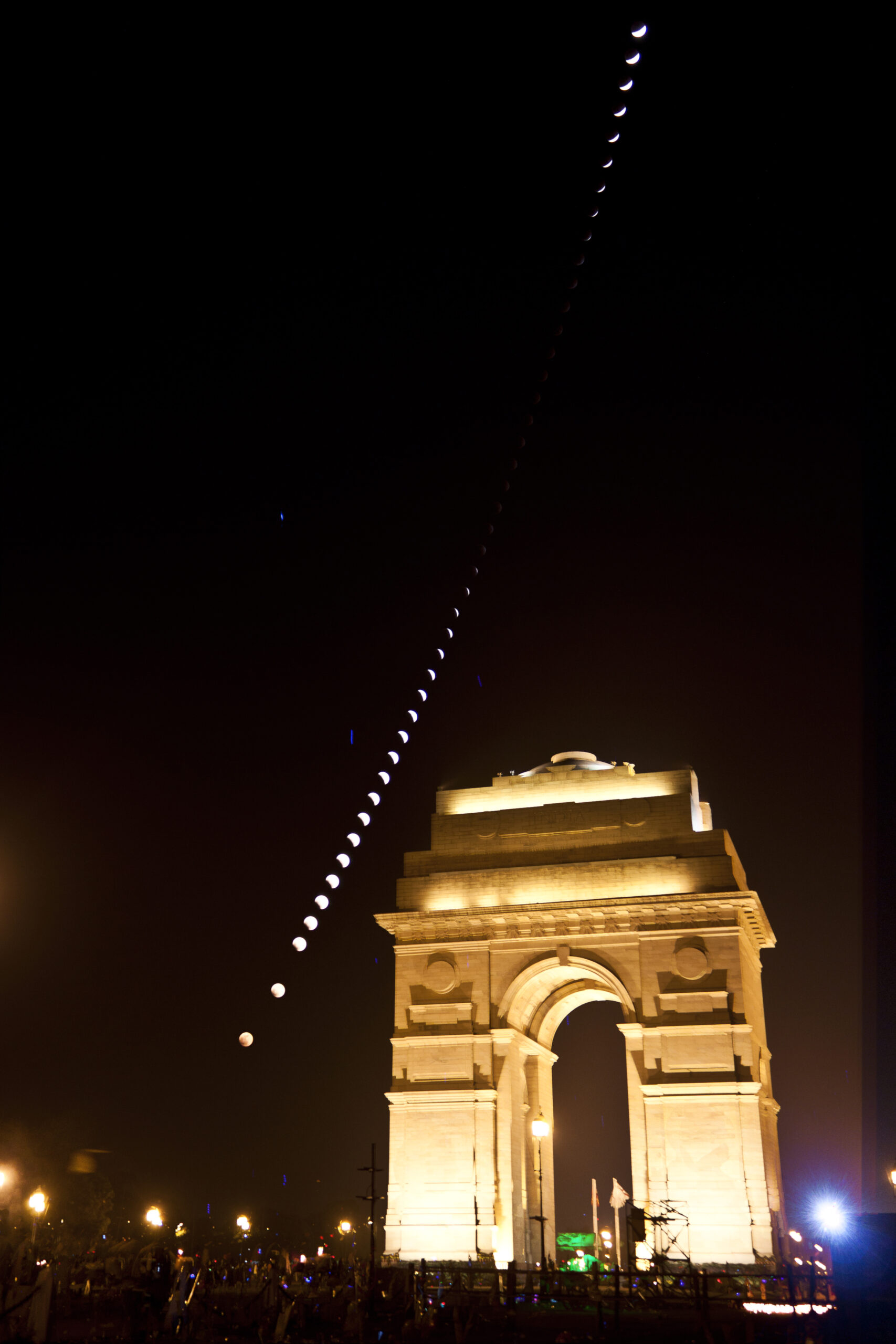 eclipse-from-india-gate – ASTROPHILE